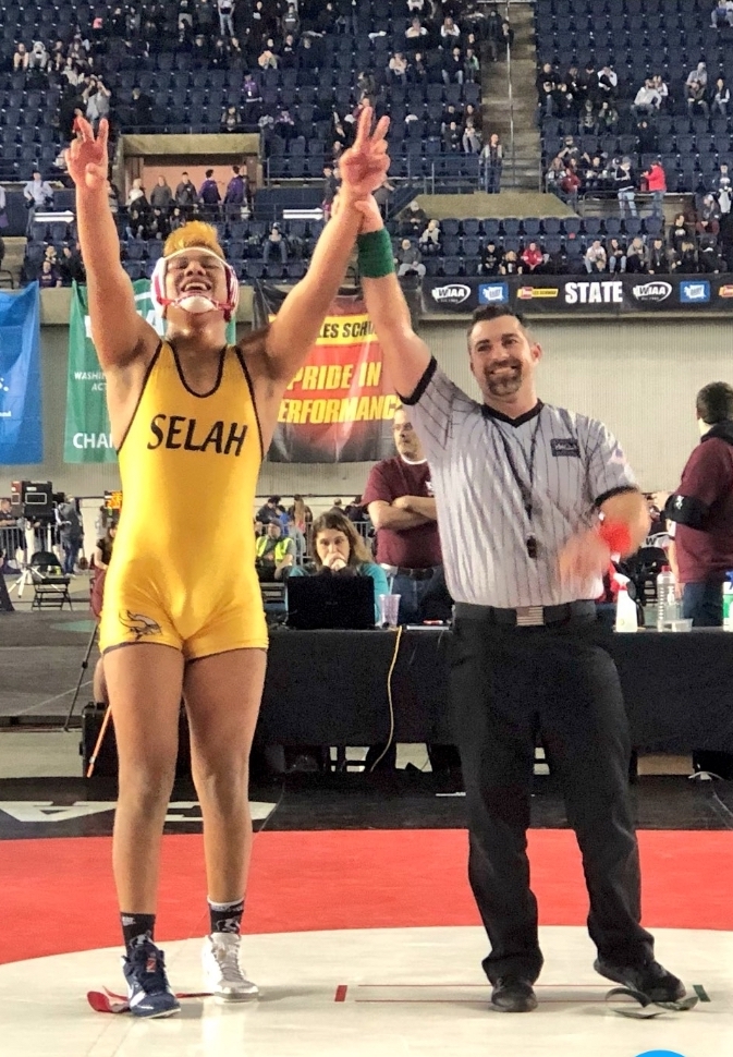 Selah wrestlers Cap Solid Season With 7th Place State Finish – Dave Leder